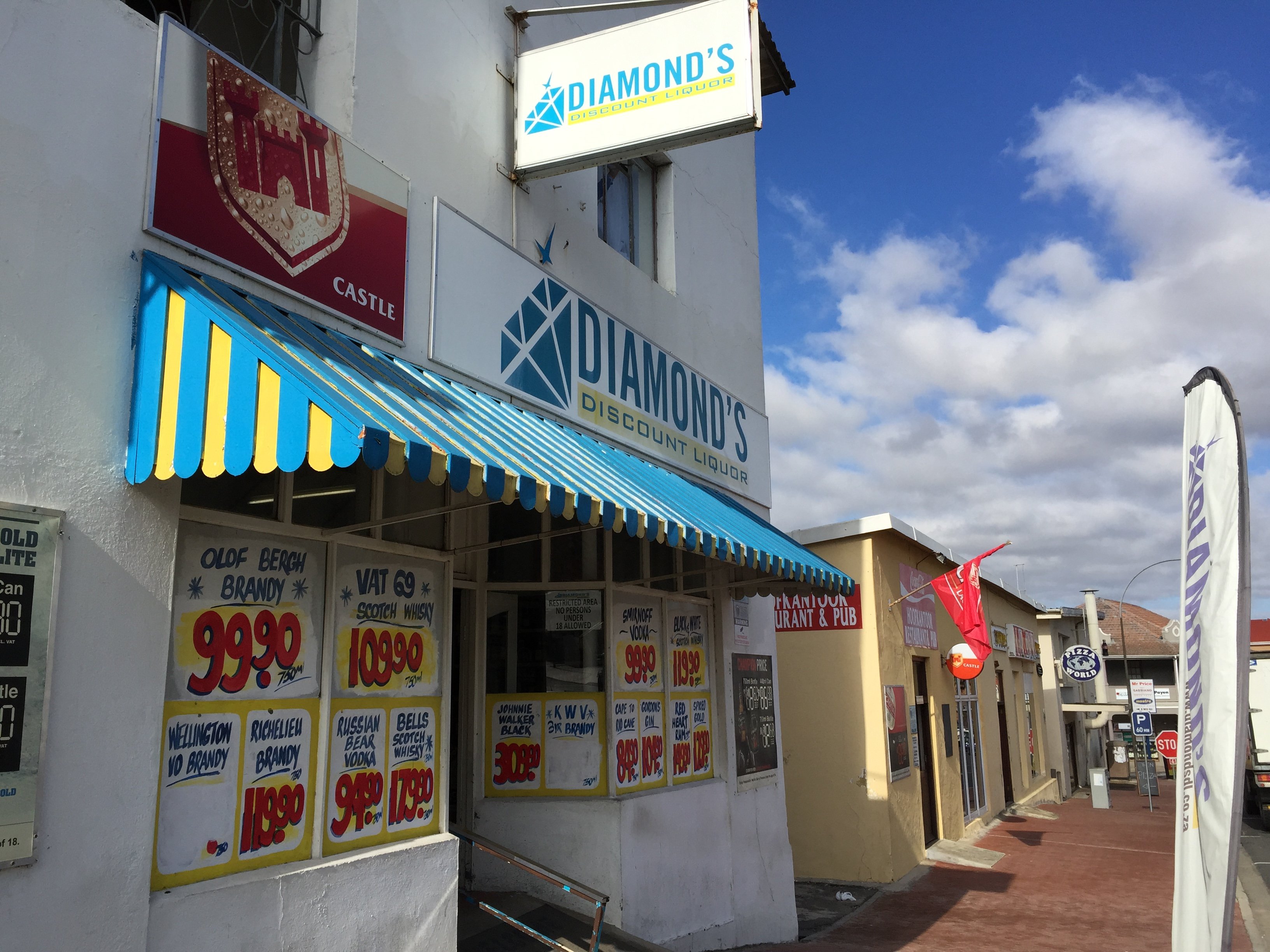 Diamond's Discount Liquor Caledon | Xplorio Caledon