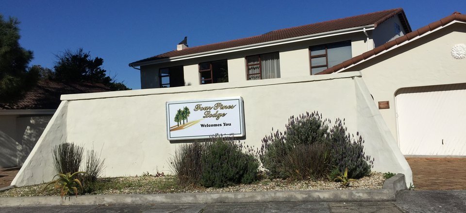 Four Pines Lodge | Xplorio Hermanus