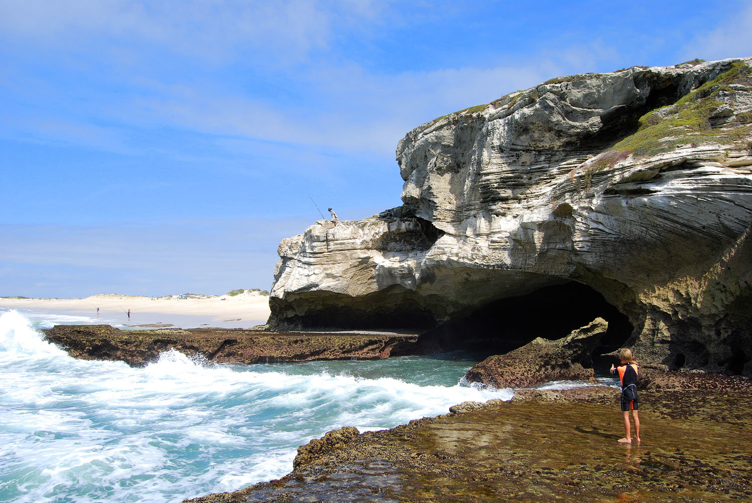 Waenhuiskrans Cave Images | Xplorio Arniston