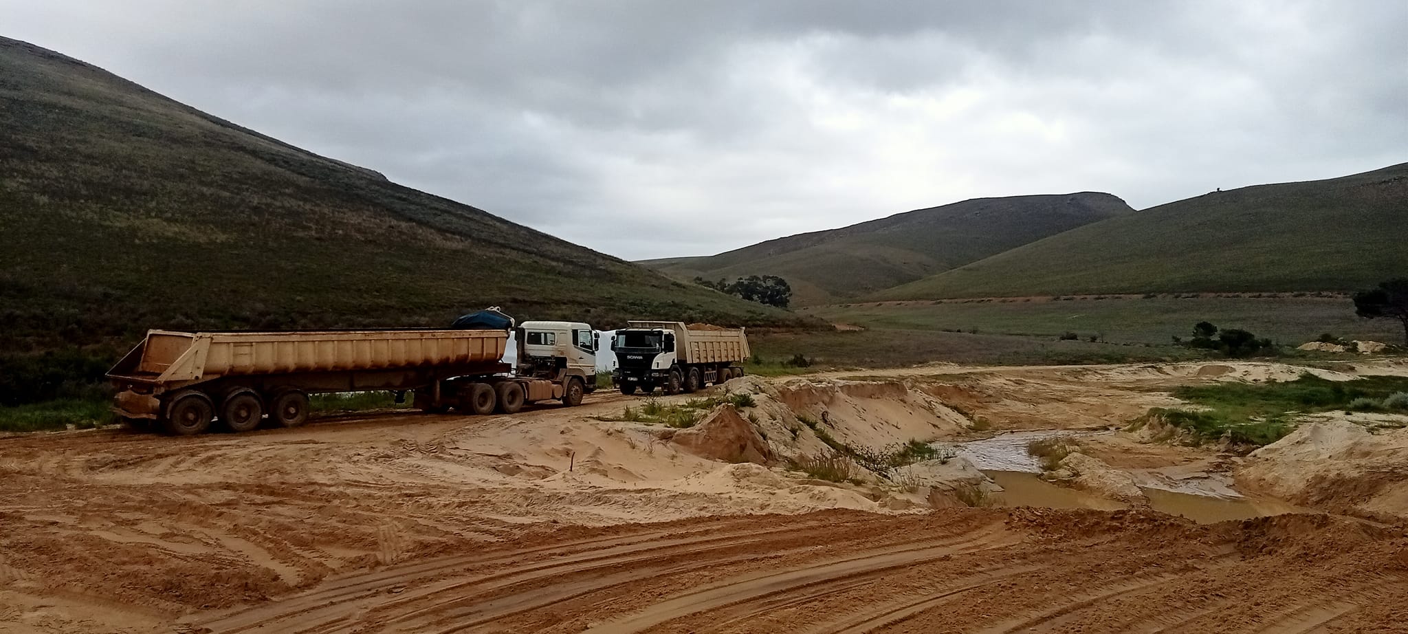 DMK Vervoer | Transportation of Aggregate and Organic Materials ...