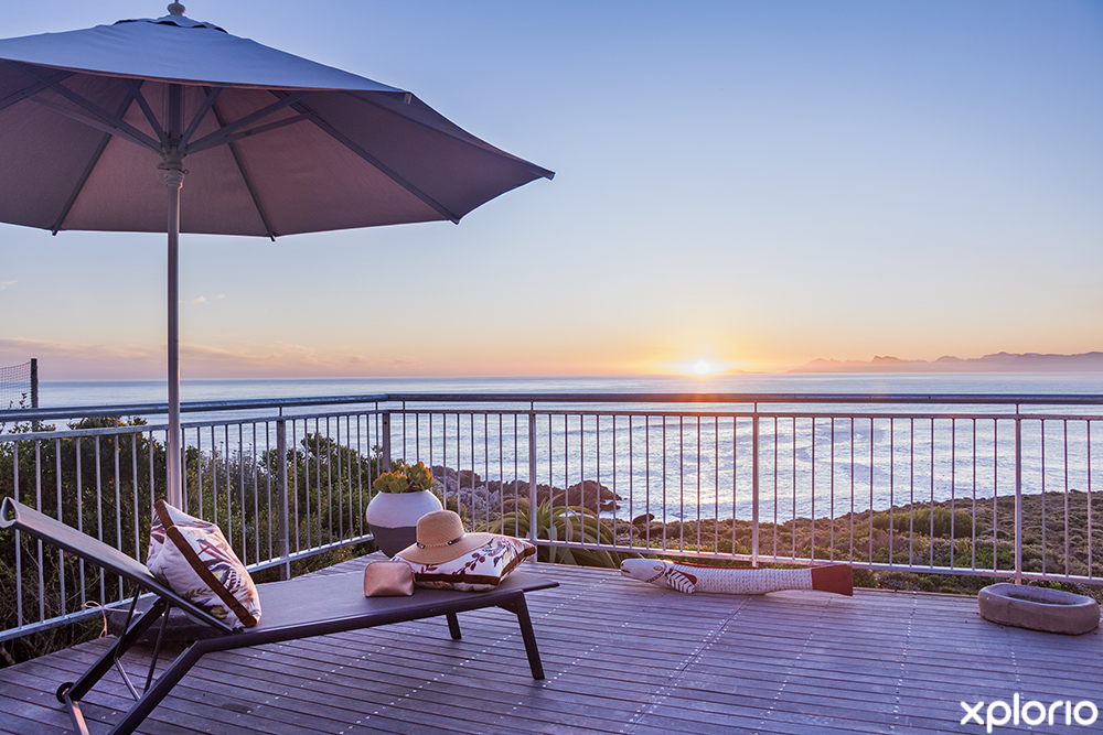 Walker Bay Villa | Gansbaai Self-Catering Accommodation | Xplorio™ Gansbaai