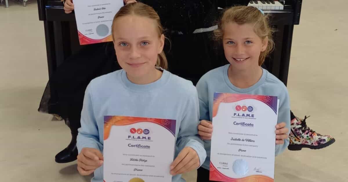 Goud en Silwer vir Poco Musica se Talente! - Laerskool Gansbaai - Xplorio™